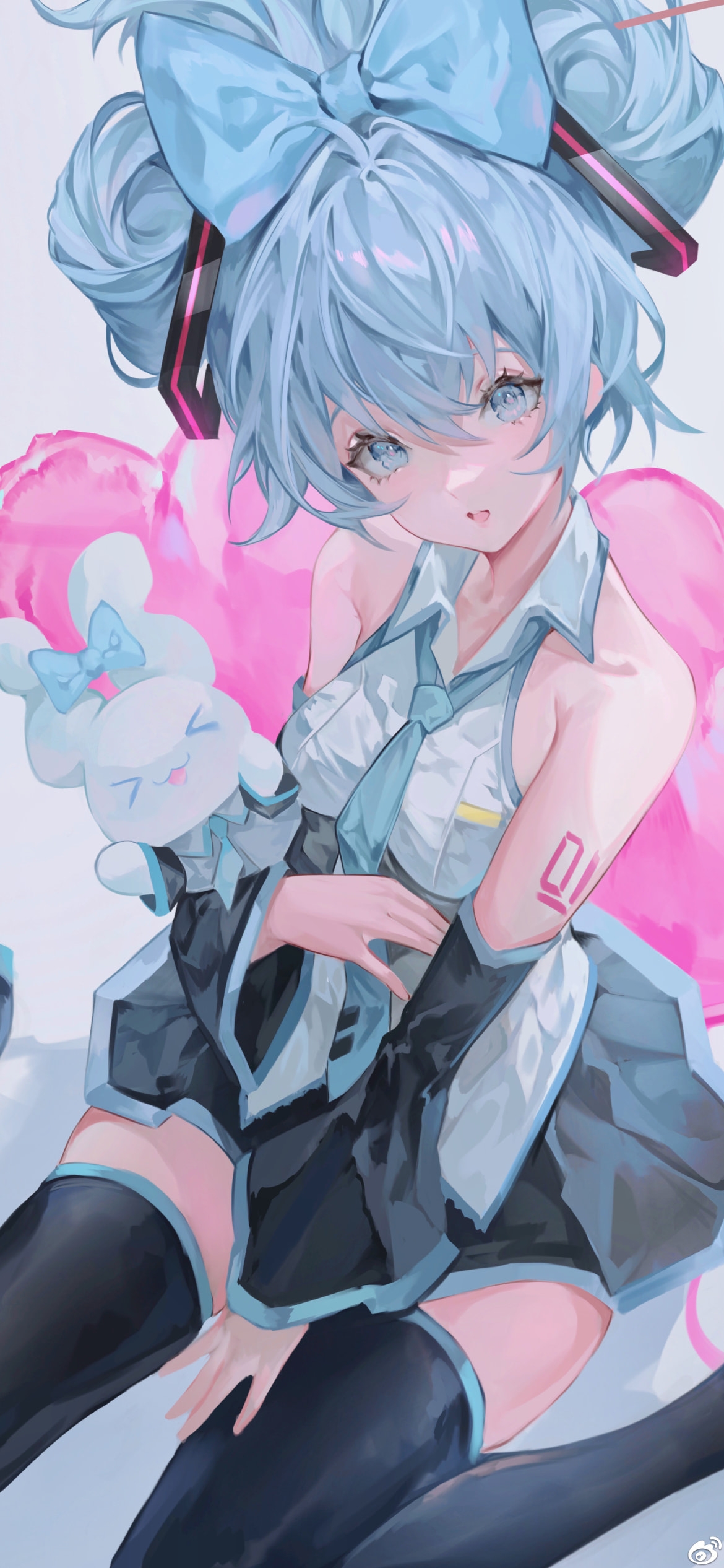 女の子座りをするかわいいシナミクとシナモロール / 初音ミク / ボカロ / ボーカロイドの1170 x 2532 / スマホ壁紙 | 壁紙キングダム